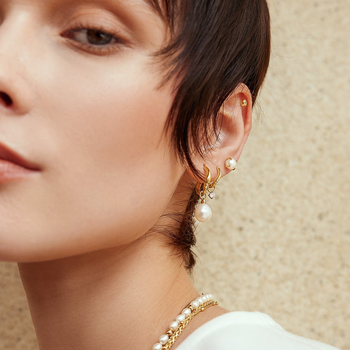 Gold Freshwater Pearl Drop Hoops – Ania Haie EU